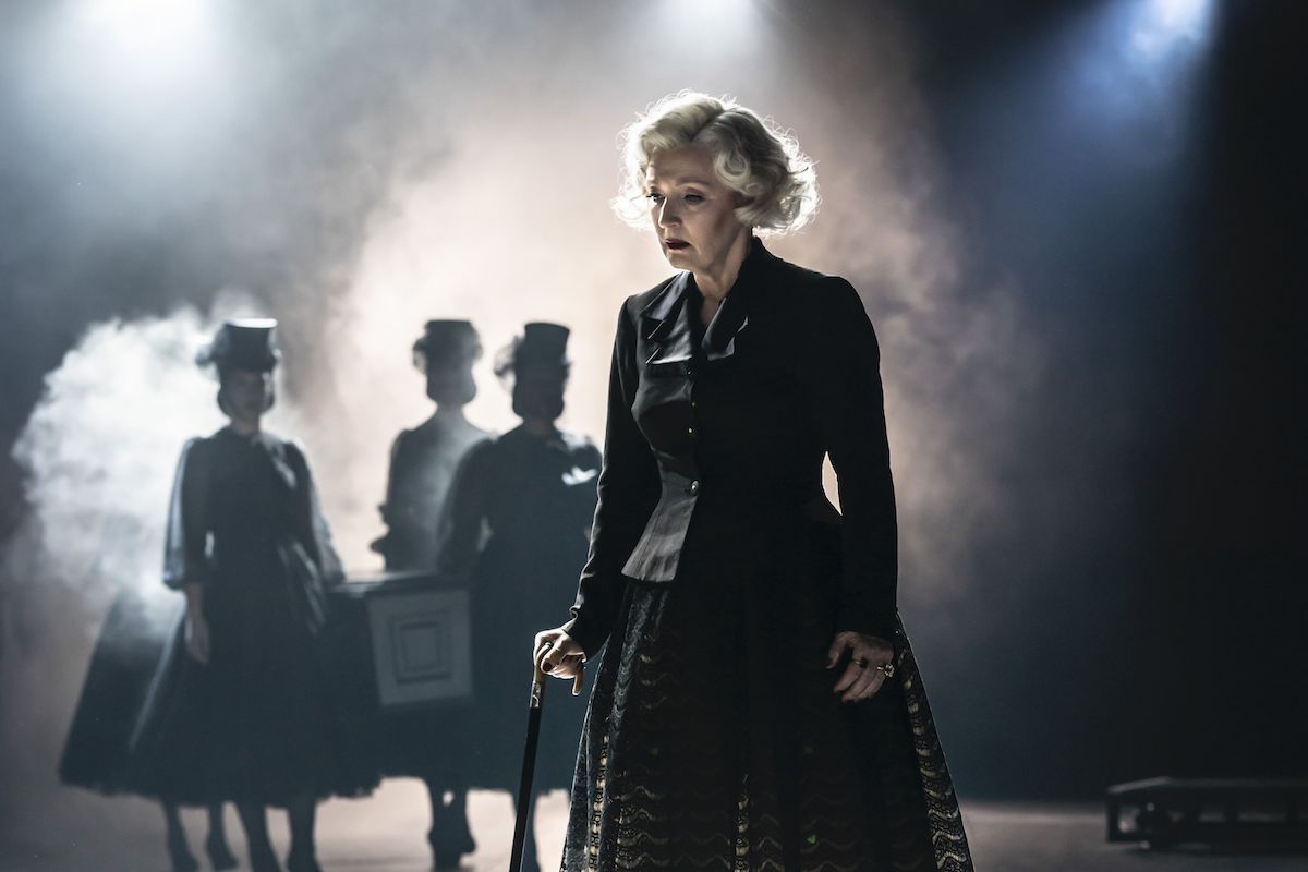 From London: Kushner Visits Dürrenmatt's The Visit - New York Stage Review
