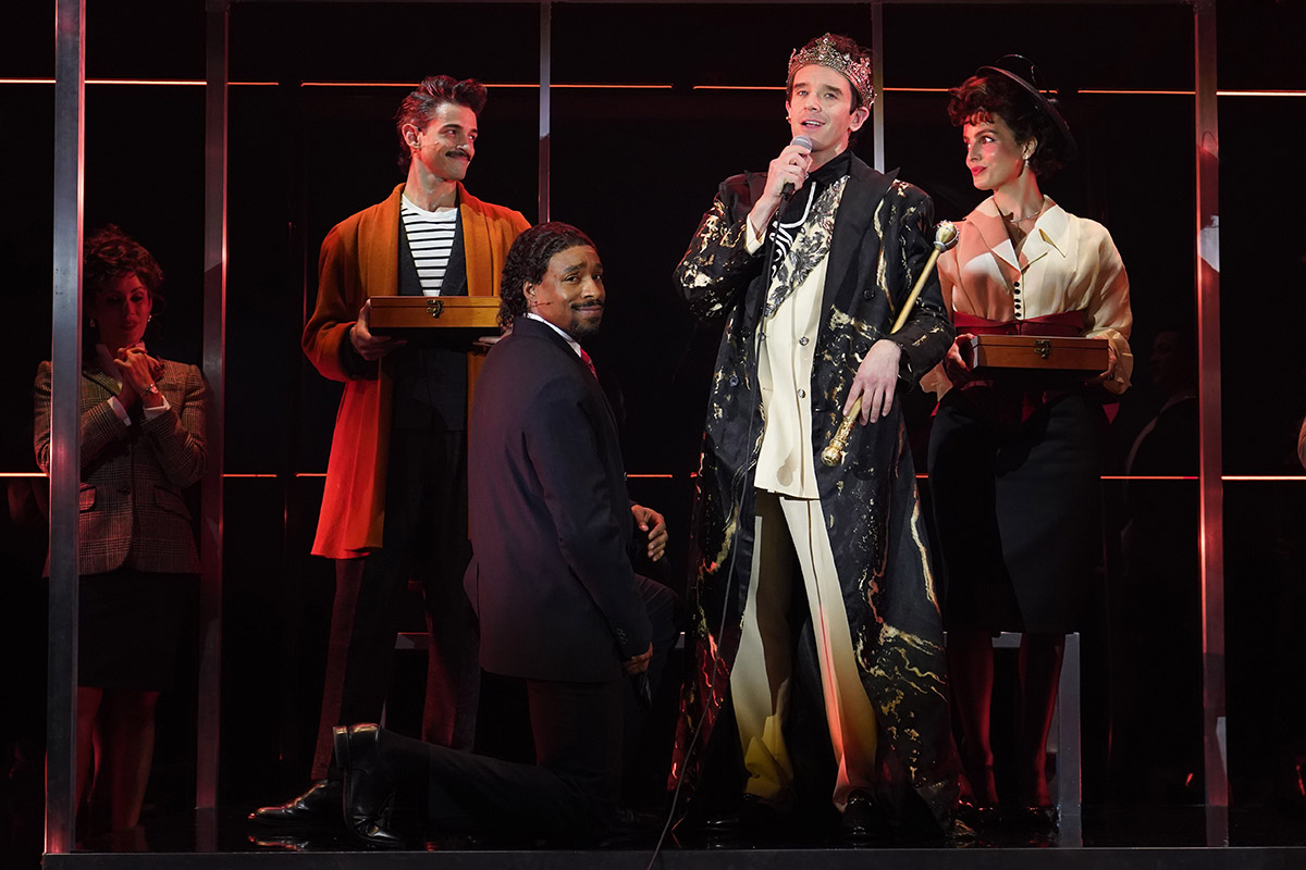 Richard II: Michael Urie Plays Shakespeare’s Materialistic, Superficial ...